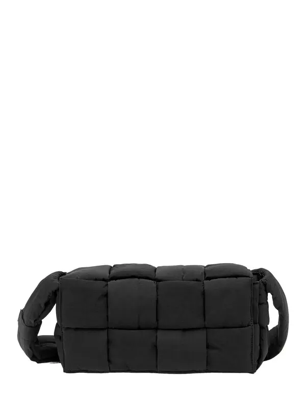 Bottega Veneta Padded Intreccio Tech Cassette - Black