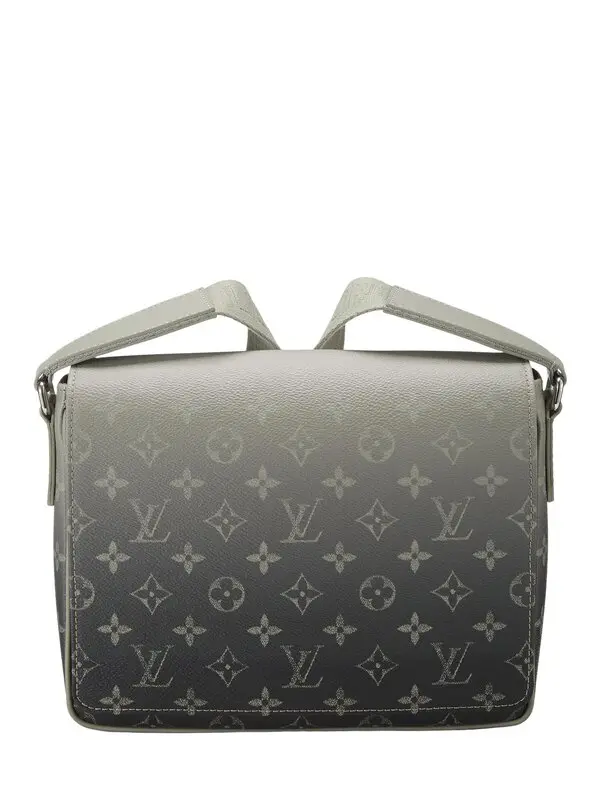 LOUIS VUITTON District Monogram Gradient - Green