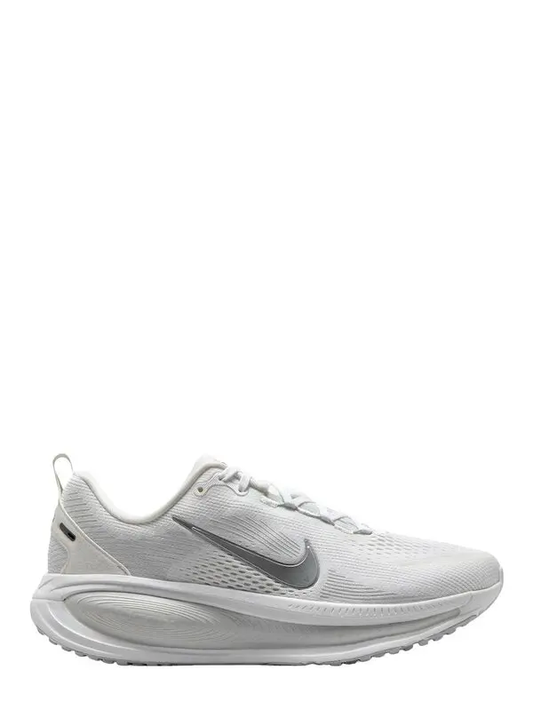 Nike Vomero 18 Summit Sneakers - White/photon Dust/summit White