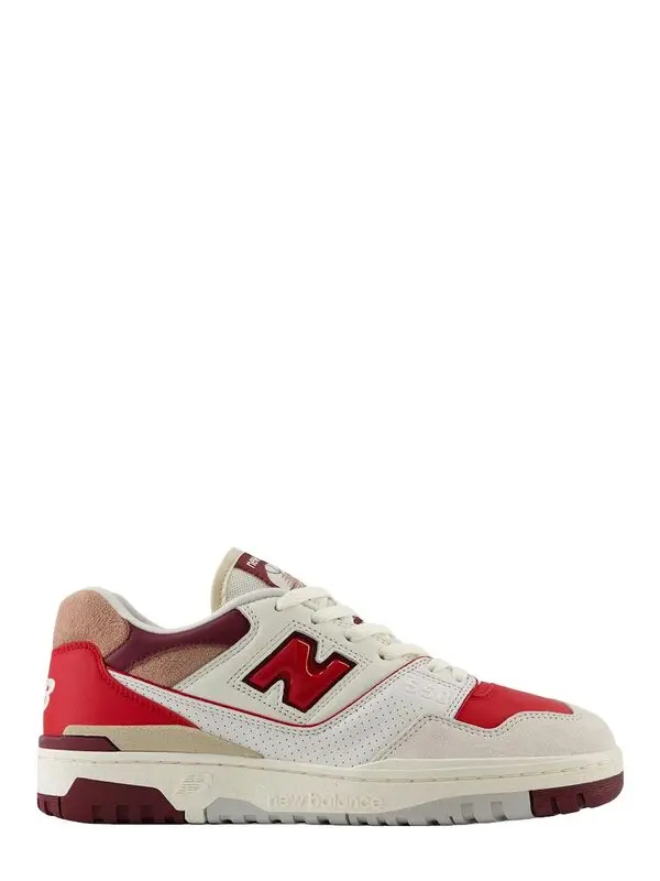 NEW BALANCE 550 Sneakers - Sea Salt/reflection/team Red