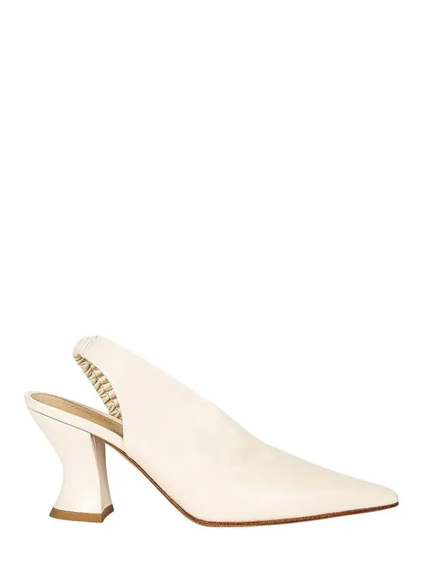 Bottega Veneta Leather Slingback Pumps - Off/white