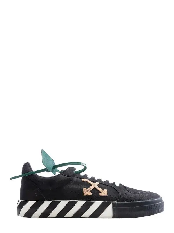 Off-White Vulc Low Top Sneakers - Black/sand