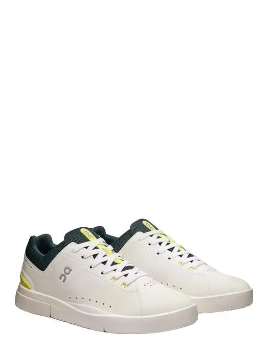 On The Roger Advantage Sneakers - Ivory/ Evergreen