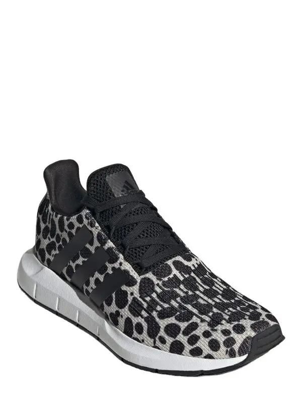 Adidas Swift Run 1.0 Sneakers - Beige / Core Black / Cloud White
