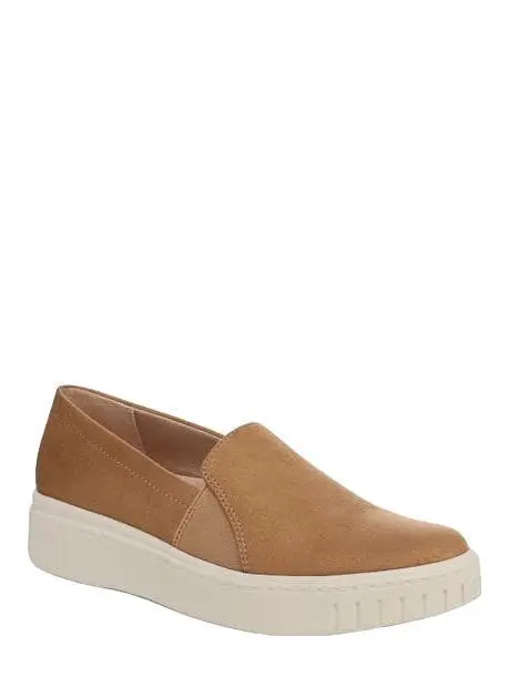 LIFESTRIDE Grandeur Slip-on Sneaker - Honey Tan