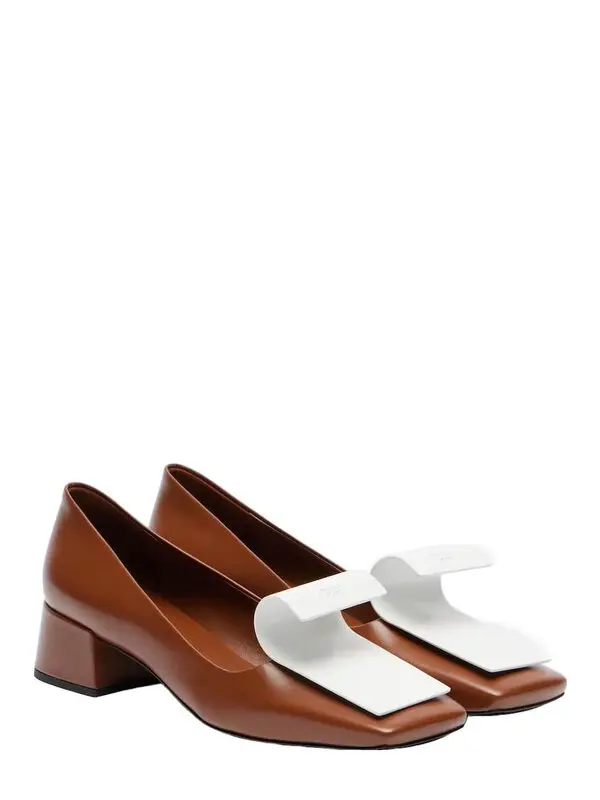 Prada Leather Pumps - Brown