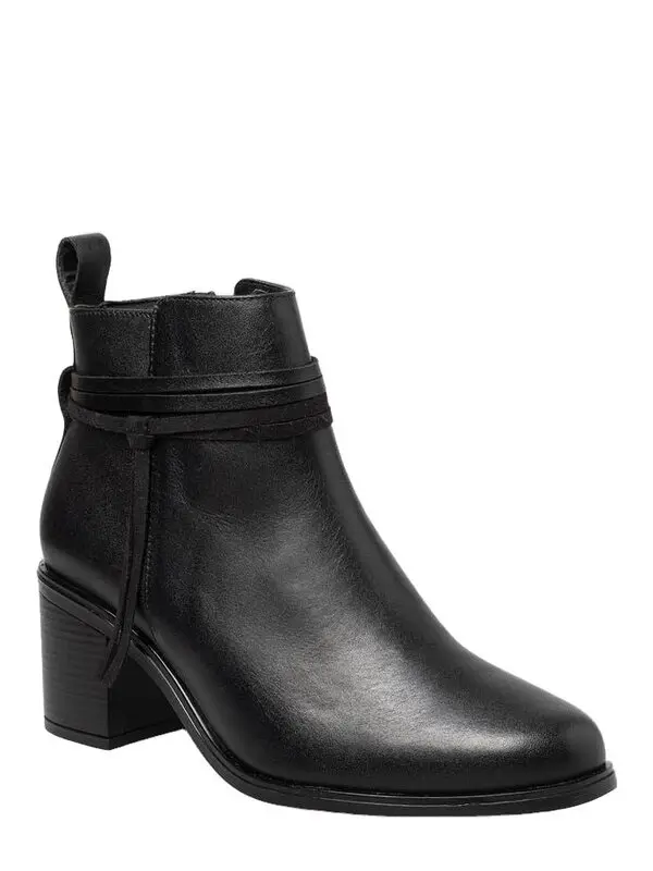 MANELA Alex Block Heel Bootie - Black