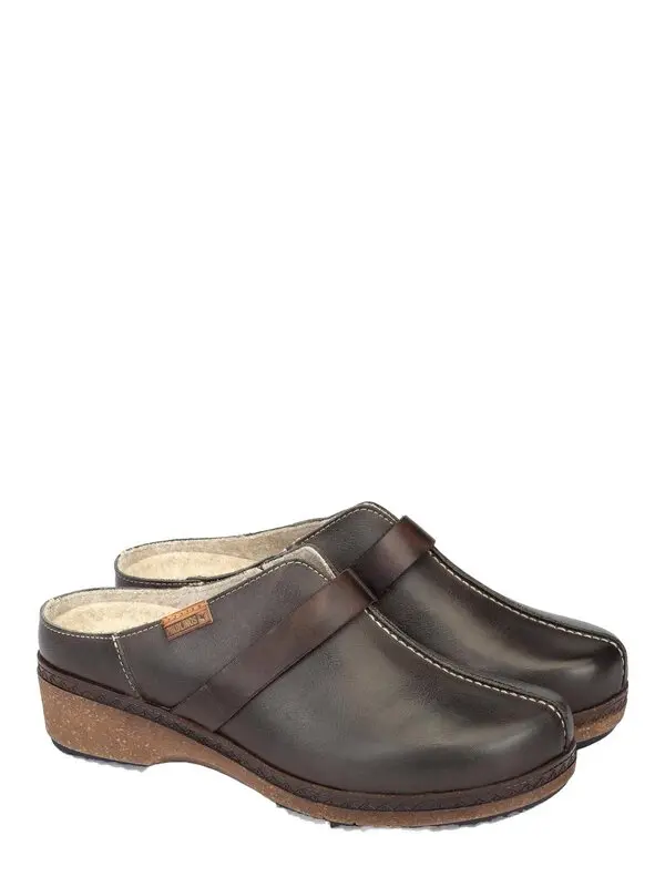 Pikolinos Leather Clogs - Lead