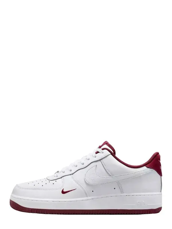 Nike Air Force 1 Low '07 Lv8 Sneakers - White