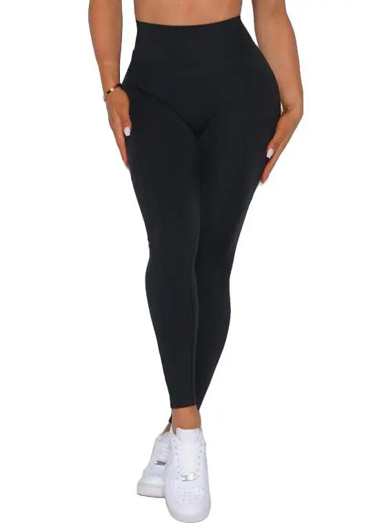 BOMBSHELL SPORTSWEAR V Back Leggings - Black