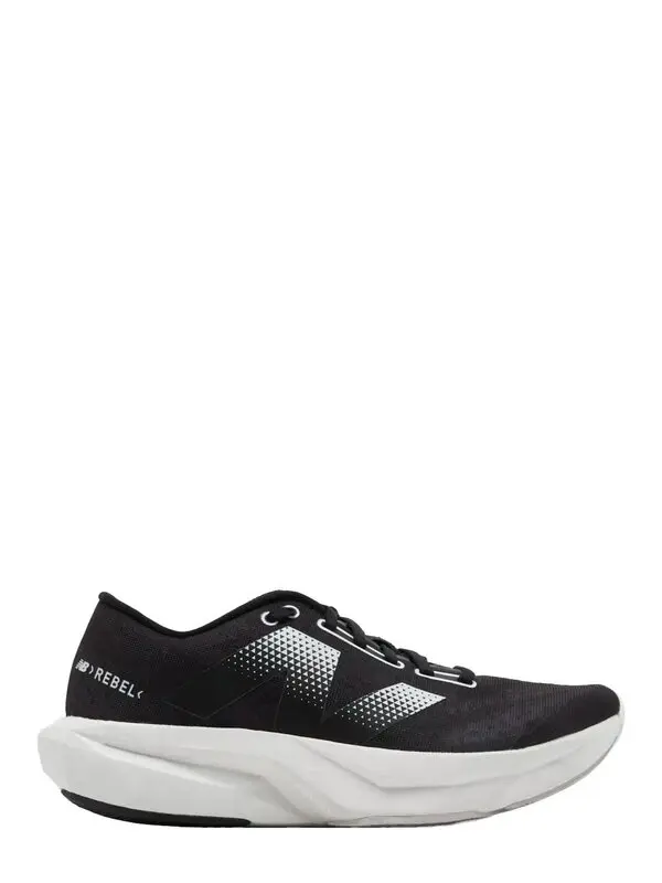 NEW BALANCE Fuelcell Sneakers - Black