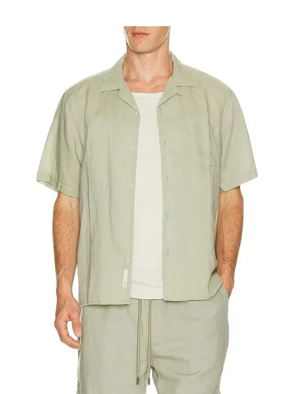 Onia Air Linen Convertible Vacation Shirt In Green - Elm