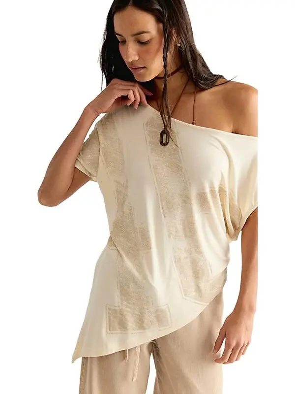 SUNDAY MARKET Oversized Graphic T-shirt With Asymmetrical Hem - Tea