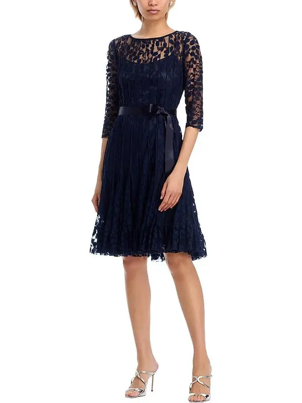 Rickie Freeman For Teri Jon Leaf Lace Pintuck Dress - Navy