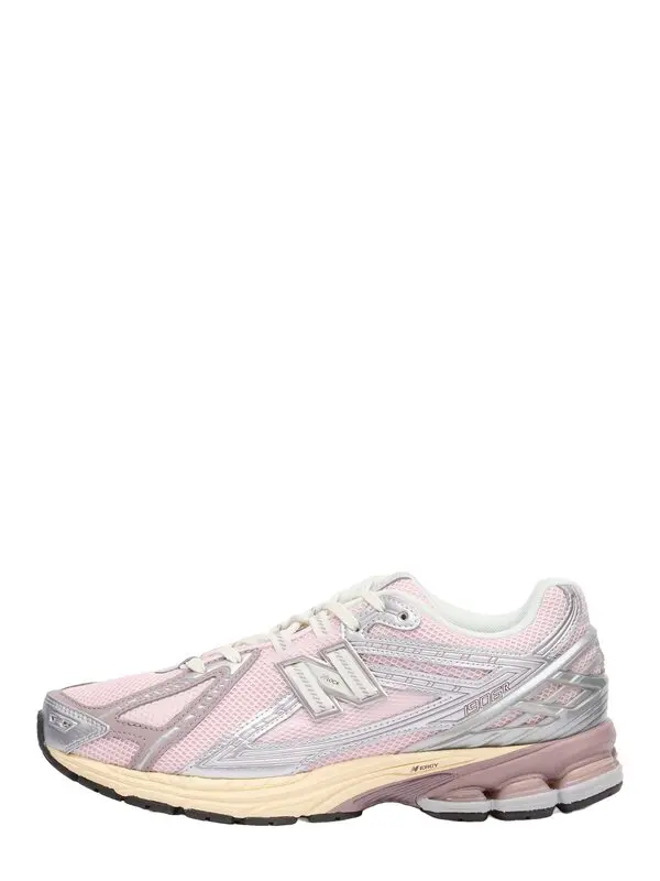 NEW BALANCE 1906r Sneakers - Rose Sugar