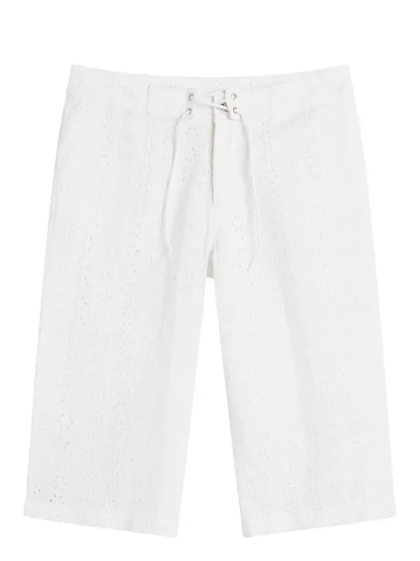 FRUITY BOOTY Broderie Capri Pants - White