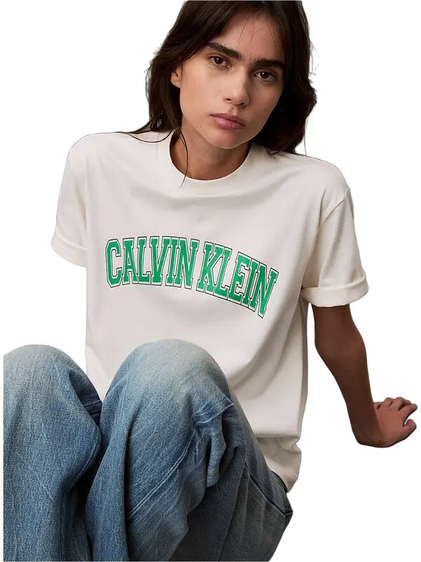 Calvin Klein Boxy Varsity Logo T-shirt - Tofu