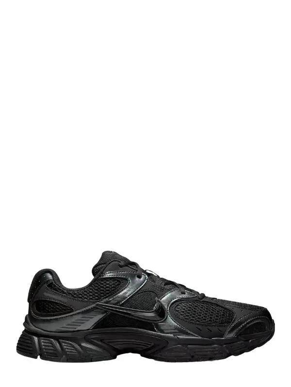 Nike Athletic Sneakers - Black