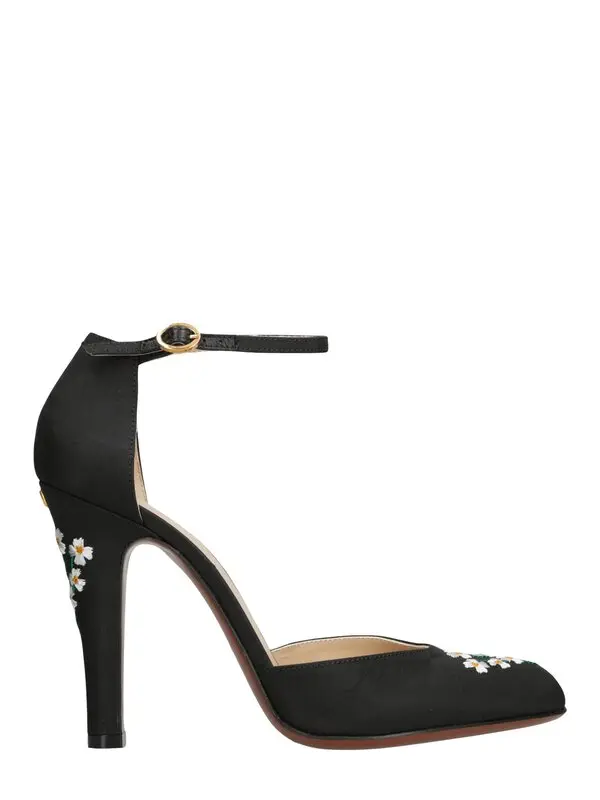 Valentino Garavani Embroidered Dolly Heeled Pumps - Black