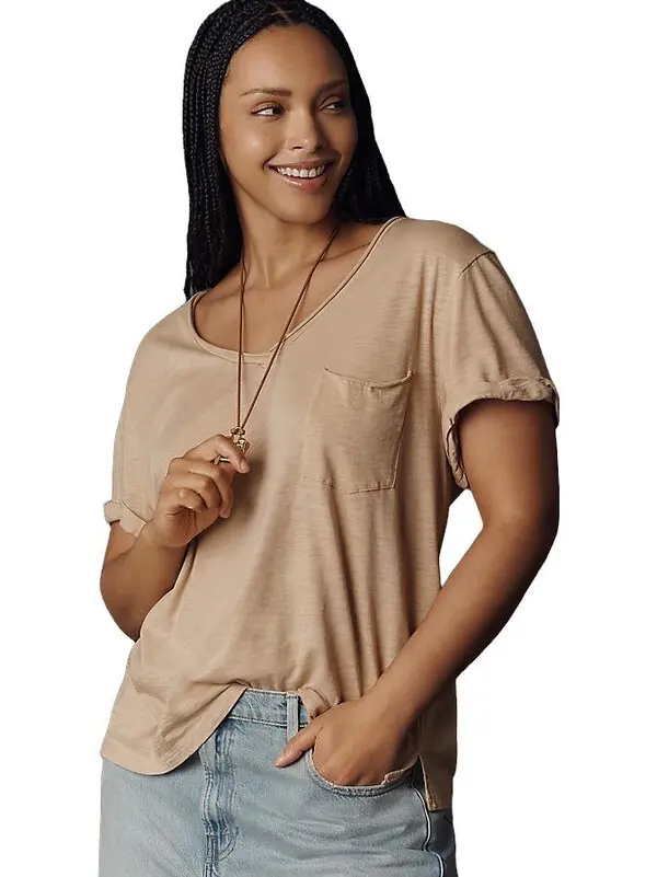 PILCRO Quinn Short-sleeve V-neck T-shirt - Camel