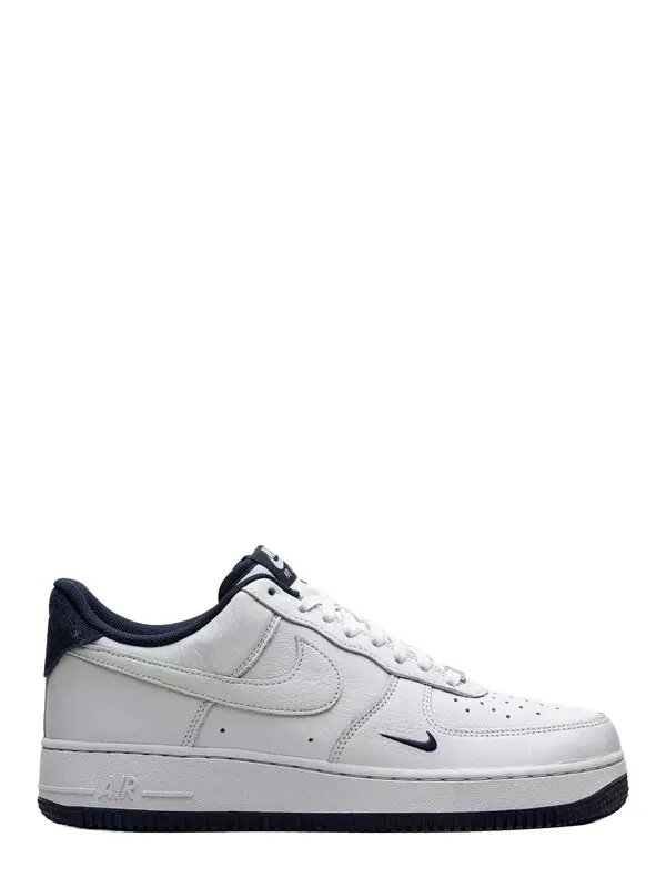 Nike Air Force 1 Low '07 Lv8 Sneakers - White