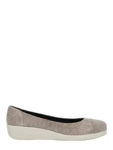 Fitflop Leather Ballet Flats - Beige