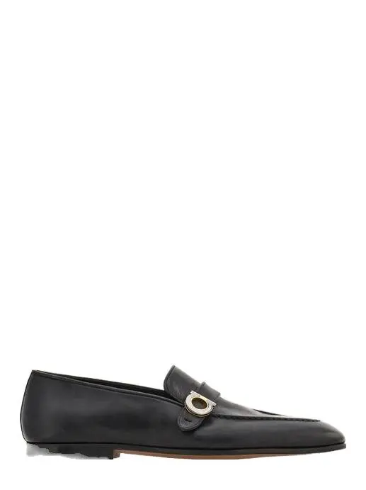 FERRAGAMO Tramezza Loafer With Gancini Ornament - Black