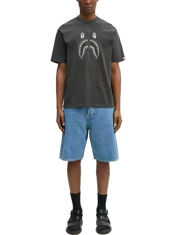 A BATHING APE Shark-head T-shirt - Black