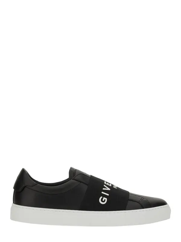 Givenchy Low Top Sneaker With Logo - Black