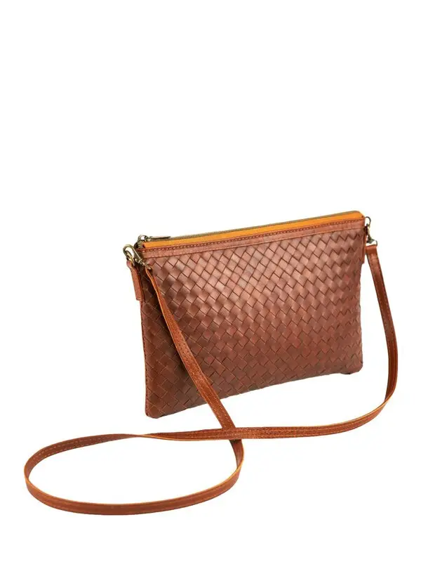 DEUX MAINS Woven Crossbody Clutch - Mahogany