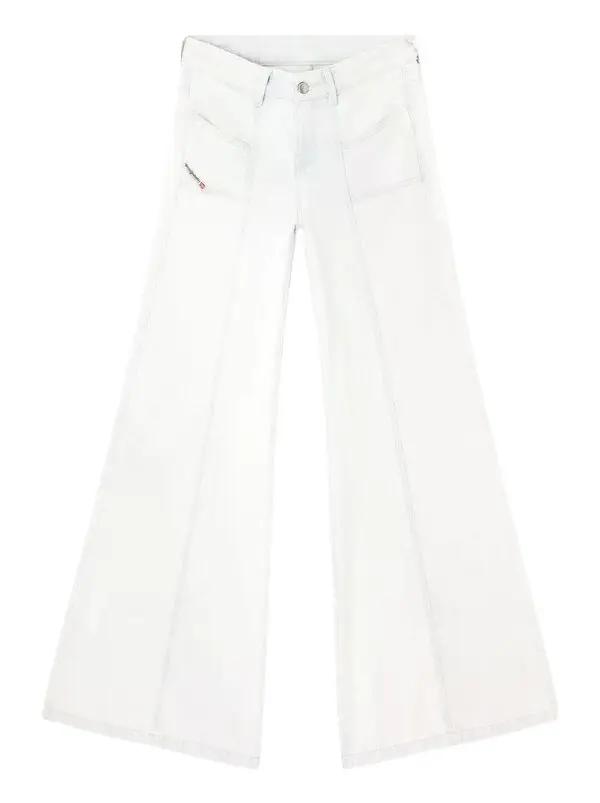 DIESEL® D-akii 09m08 Flared Jeans - White