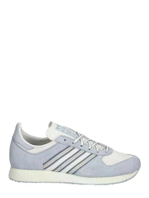 Adidas Striped-details Sneakers - Blue