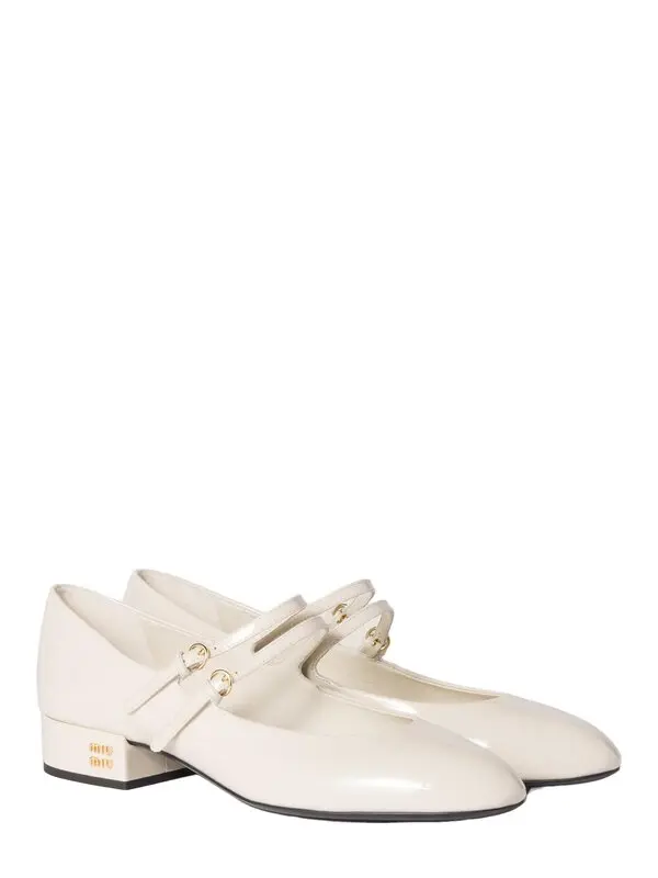 Miu Miu Patent Leather Slingback Pumps - Ivory