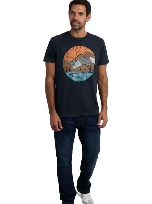 WEIRD FISH Foothills Front Print T-shirt - Navy