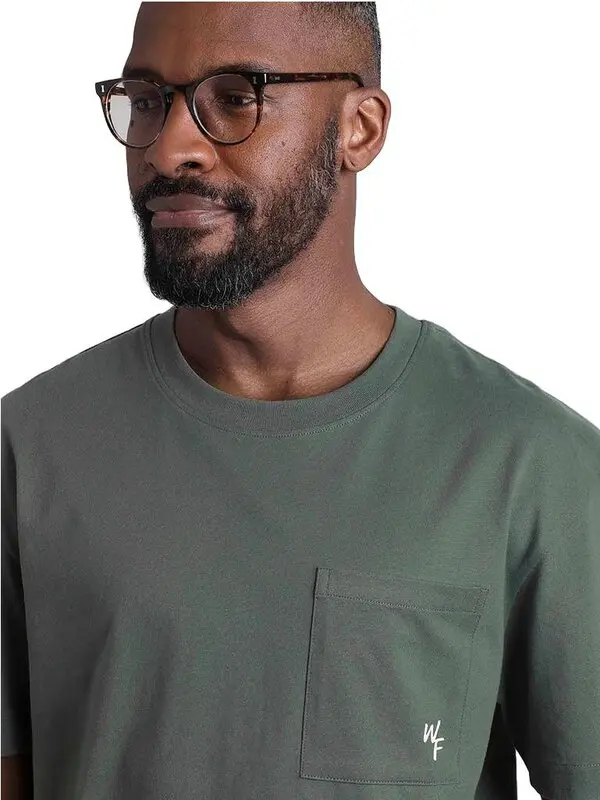WEIRD FISH Keaton Super Soft Pocket T-shirt - Army Green