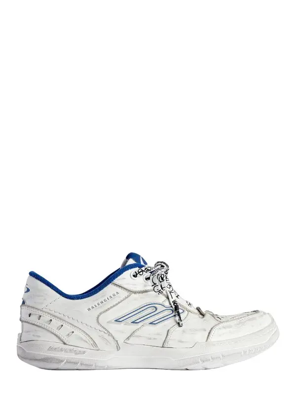 Balenciaga Hamptons Worn-out Sneaker - White