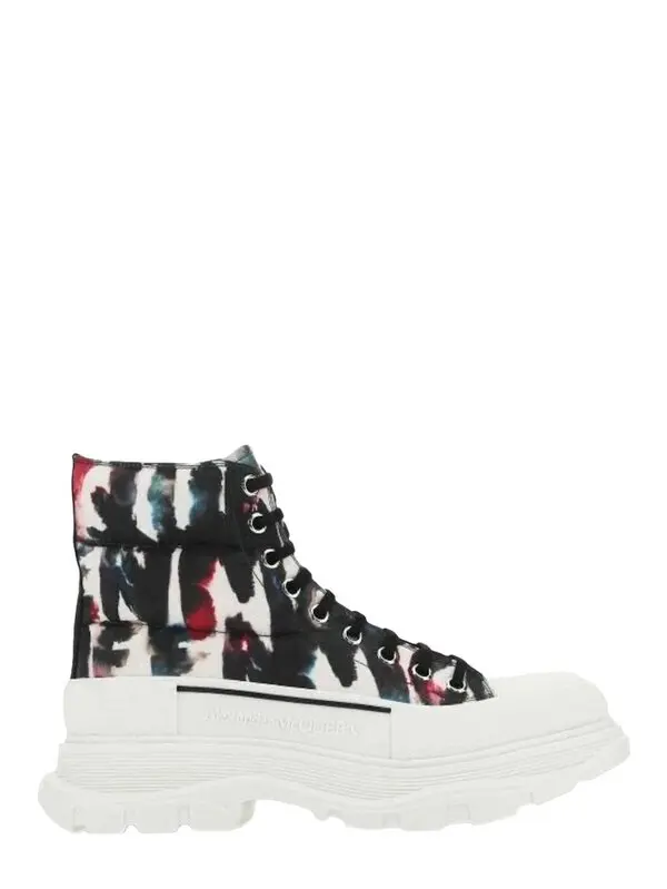 Alexander McQueen Tread Slick Quilted Boot - White