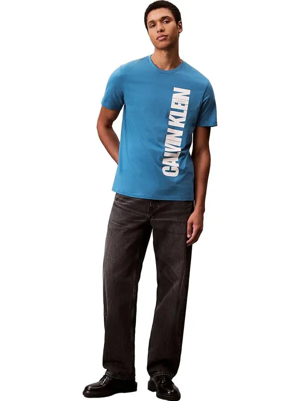 Calvin Klein Vertical Logo Graphic Classic T-shirt - Bluesteel