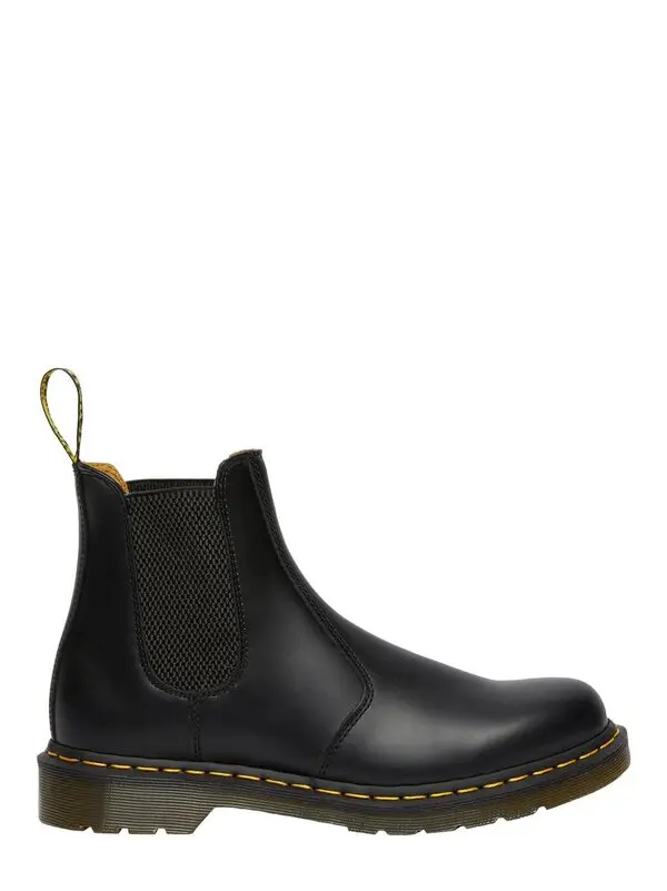 Dr. Martens 2976 Smooth Leather Chelsea Boots With Yellow Stitch - Black