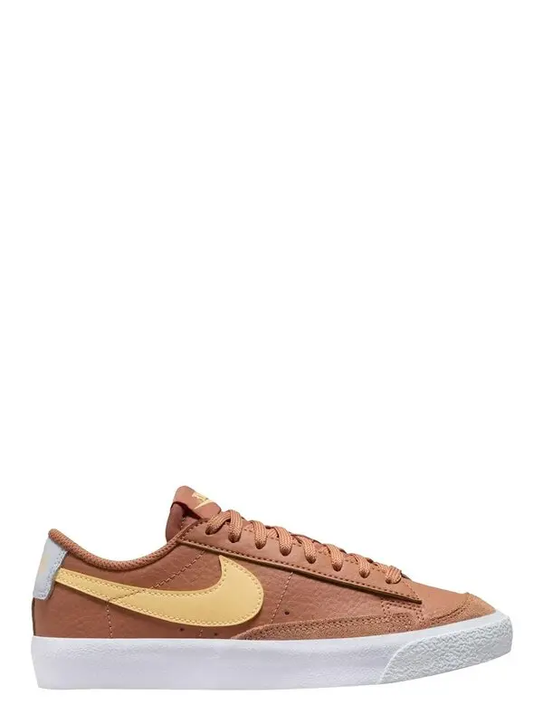 Nike Blazer Low '77 Gs Sneakers - Brown