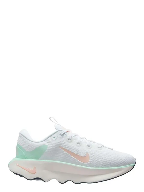 Nike Motiva Sneakers - White
