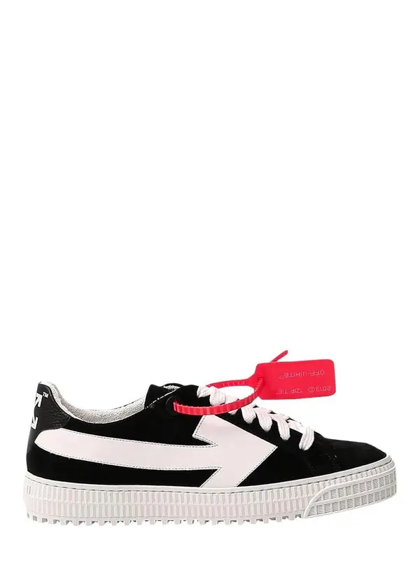 Off-White Arrow Low Top Sneakers - Black