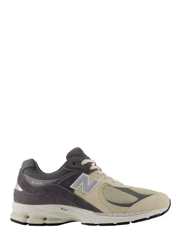 NEW BALANCE 2002r Sneakers - Cream