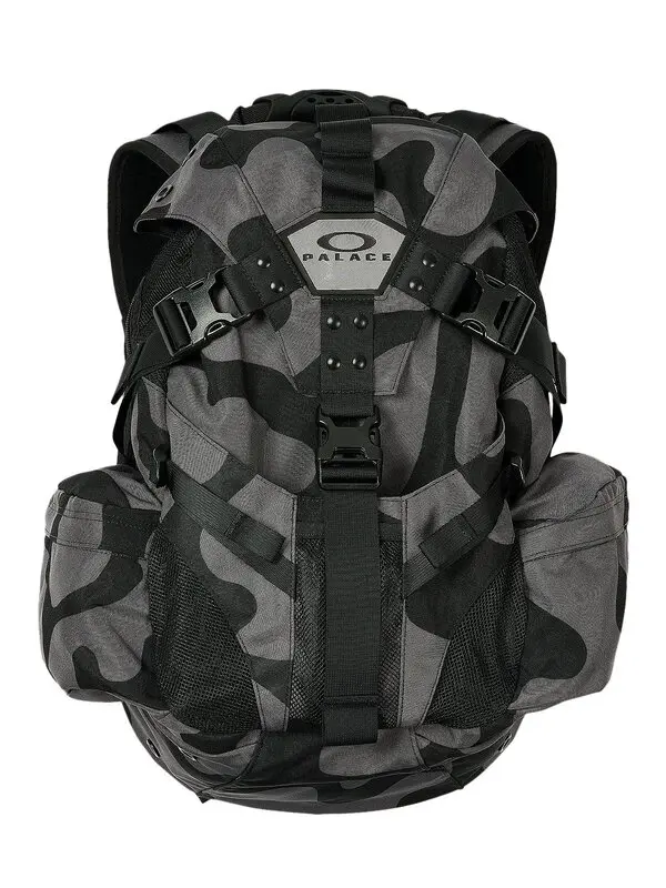 PALACE X Oakley Icon Pack - Black