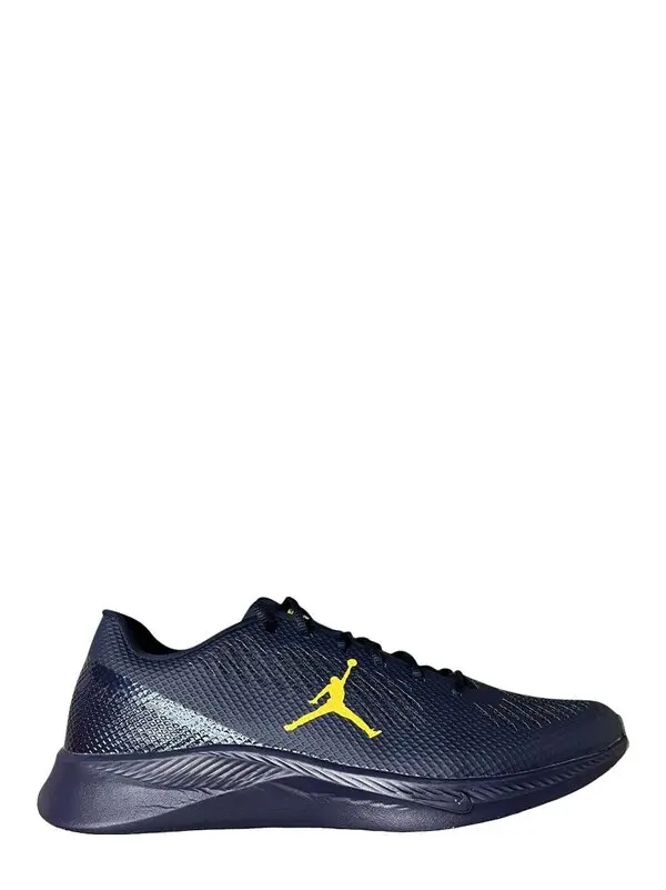 JORDAN Vapor Edge Tf Smu 'michigan Wolverines' Sneaker - Blue