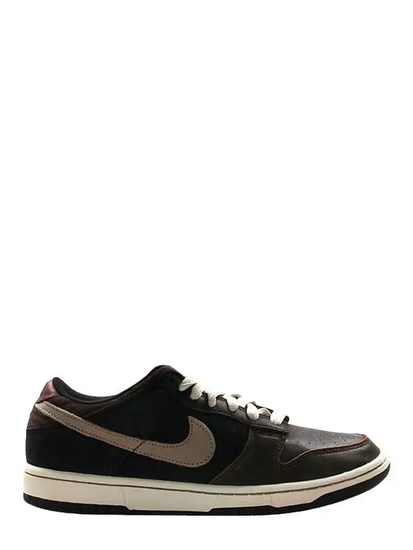 Nike Dunk Low Premium Sb 'strummer' Sneakers - Black