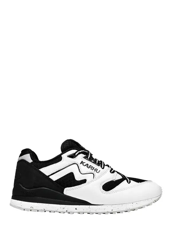 KARHU Paavo X Synchron Classic Sneakers - Black
