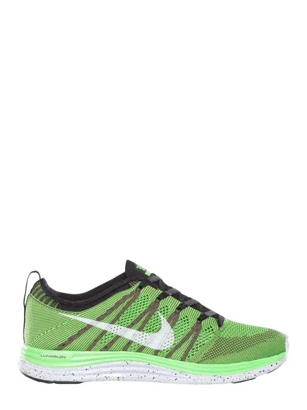 Nike Flyknit One+ Sneakers - Green
