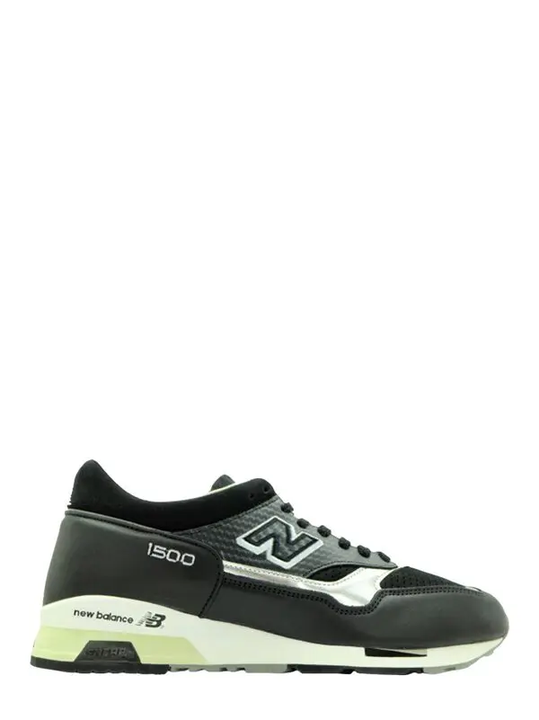 NEW BALANCE Snea-q X 1500 Sneakers - Black