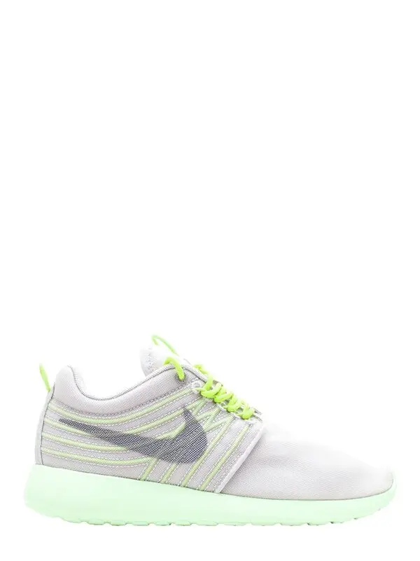 Nike Rosherun Dyn Fw Qs Sneakers - Grey